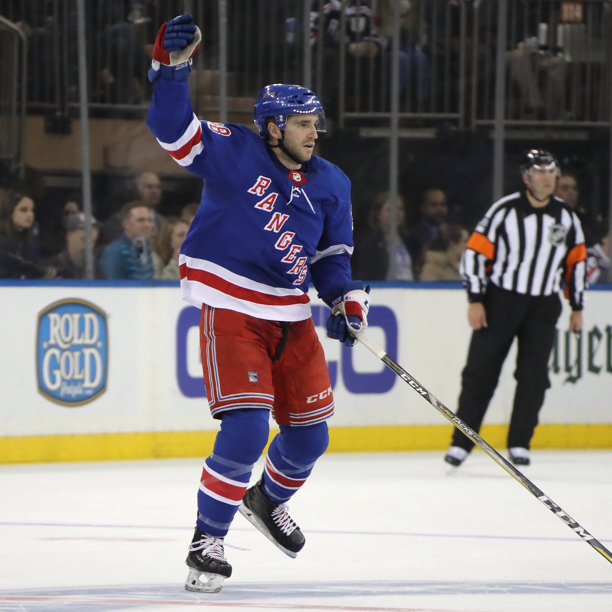 RANGERS AGREE TO TERMS WITH BOO NIEVES AND STEVEN FOGARTY | HOWLINGS
